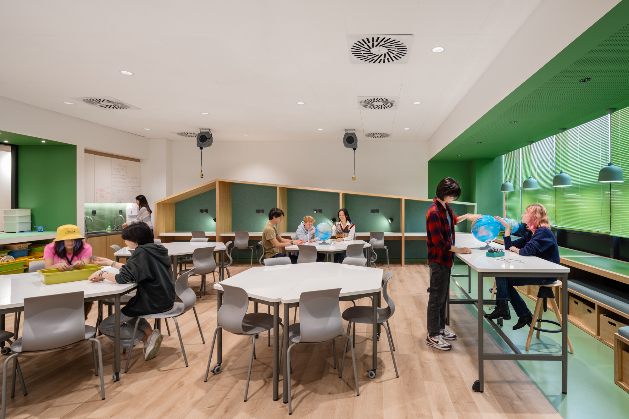 WABScienceClassrooms – studio vapore